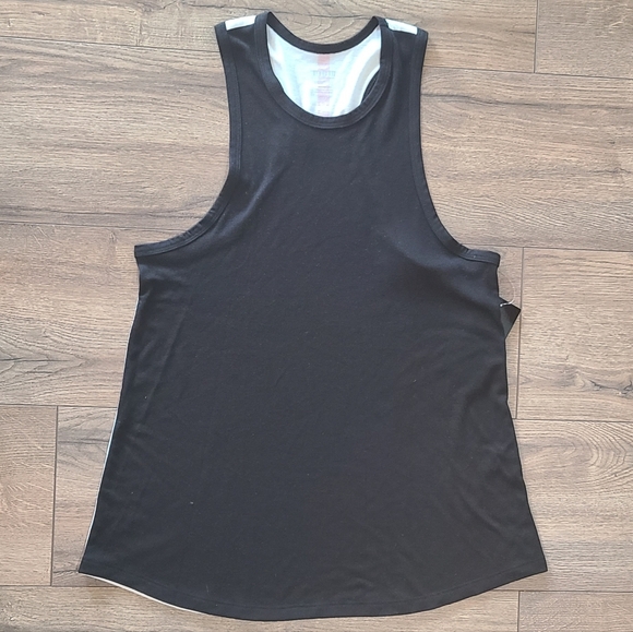 Mind Body Motion | Tops | Nwts Mindbodymotion Black White Razor Back ...